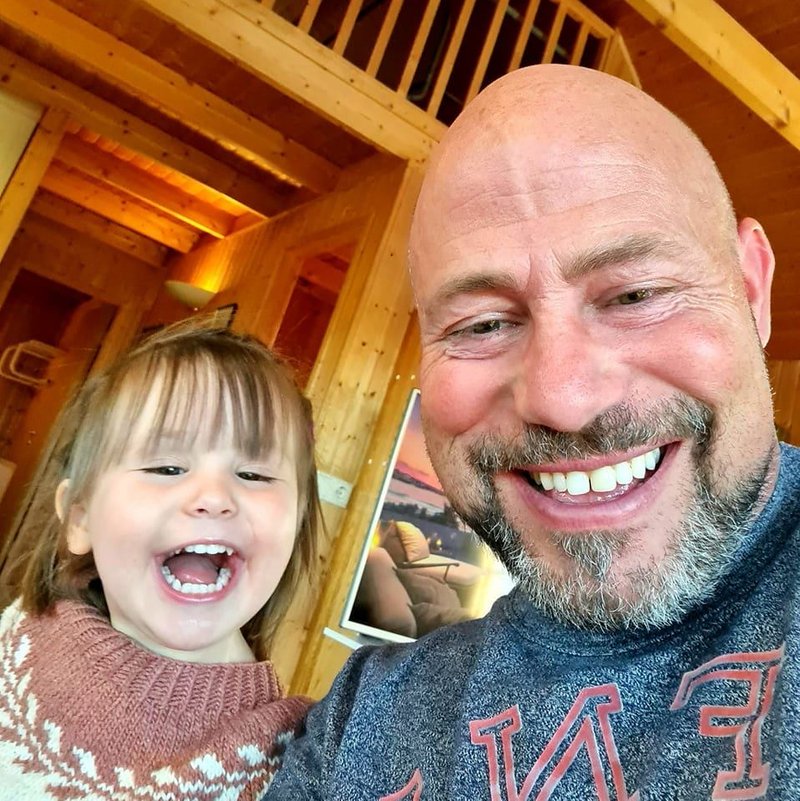 Safnað fyrir dóttur bráðkvadds föður